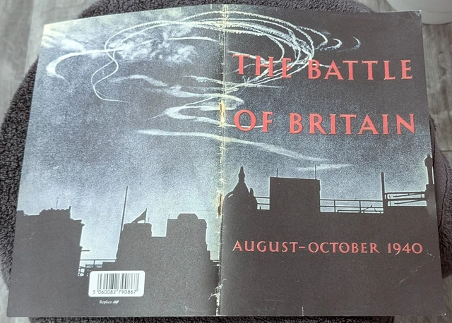 BATTLE OF BRITAIN Old Book let London Blitz 1940 World War II RAF I ...