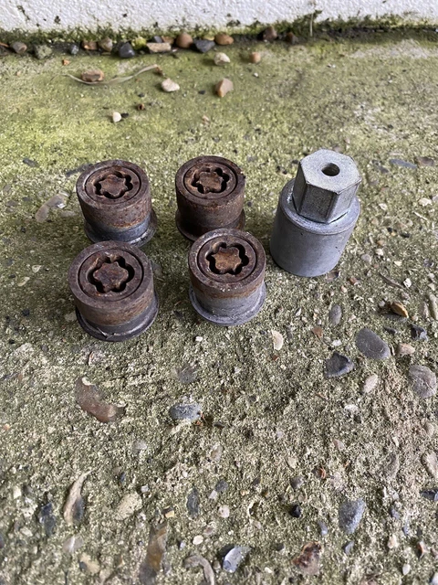 FORD FIESTA MK7 2008-2012 Locking Wheel Nut Set £16.99 - PicClick UK