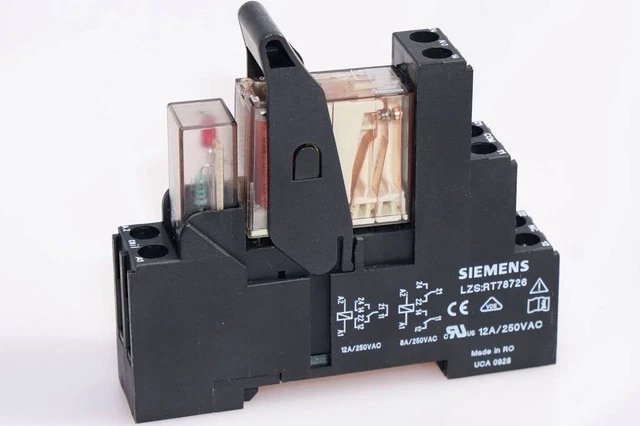 RELAIS DE PUISSANCE SCHRACK RP420024 + EM18 + socle Siemens LZS ...