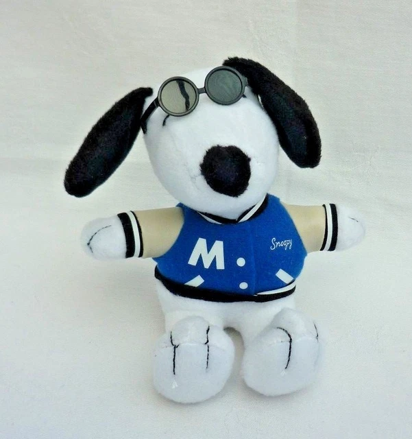 SNOOPY JOE COOL Metlife Plush Toy Letterman Jacket Varsity Sport ...