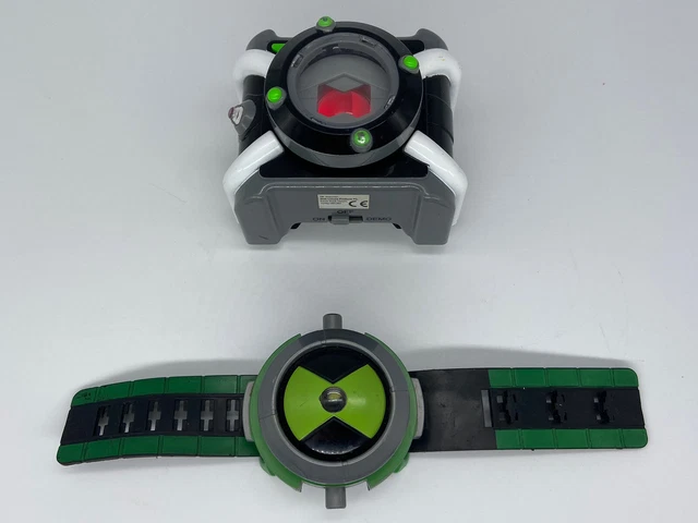 BEN 10 OMNITRIX & Ultimate Deluxe Watch FX Lights & Sounds Alien Force ...