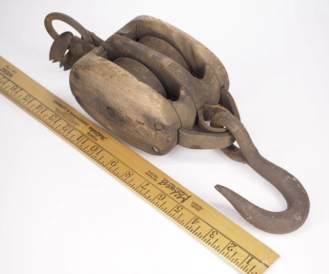 RUSTIC BLOCK AND tackle, primitive farm pully, barn hay loft rigging ...