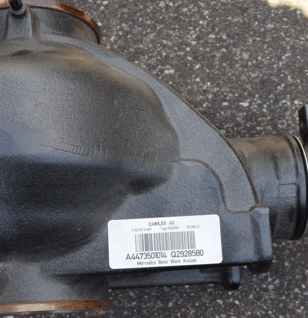 GENUINE MERCEDES W447 Vito V class rear axle transmission differential ...