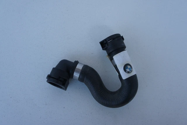 ORIGINAL BMW E81 E87 E82 Schlauch Heizungsrücklaufrohr- 17127532063 £21 ...