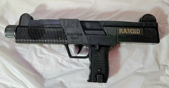 VINTAGE 1980'S SPARKING KG9 UZI #270 Rambo SUB-MACHINE GUN Toy ** Read ...