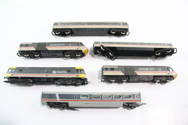 HORNBY OO GAUGE Model Railways Intercity Locomotives Carriages £21.00 ...