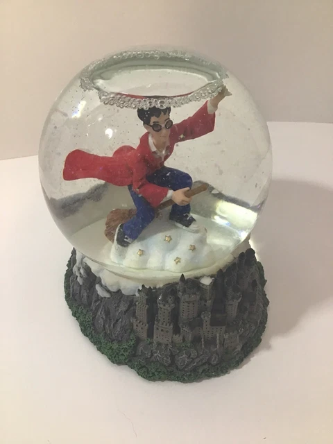HARRY POTTER QUIDDITCH Snow Globe Wizard Warner Bros 2000 853100A ...