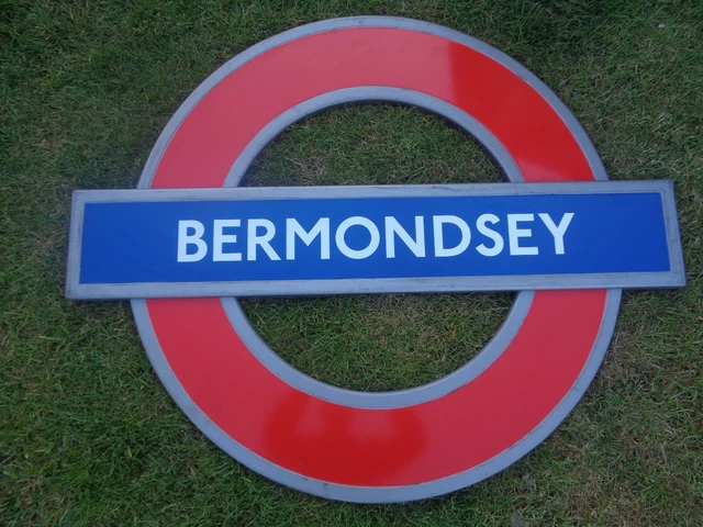 LONDON UNDERGROUND TUBE ENAMEL on metal shaped ROUNDEL SIGN Bermondsey ...