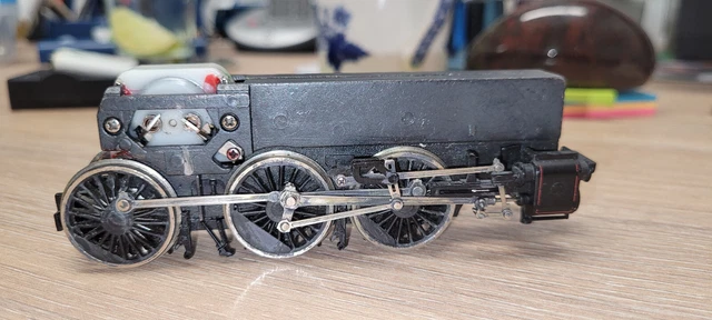 BACHMANN LNER B1 motor and chassis spares repairs - bowed middle ...