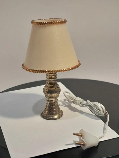 VINTAGE 12TH SCALE dolls house lamp £3.50 - PicClick UK