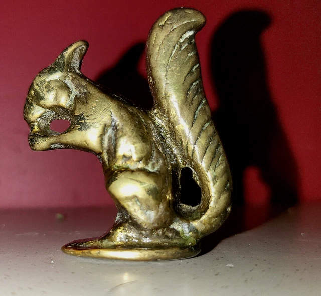 ANTIQUE SQUIRREL VINTAGE Old Figurine Victorian Retro Gold Lustre Solid ...