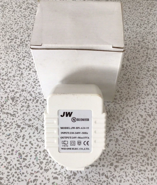 JW/WEI ONE CO Ltd 24V UK INDOOR USE PLUG POWER SUPPLY TRANSFORMER JW-BN ...