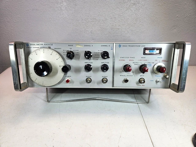 VINTAGE HP 3300A Function Generator With HP 3302A Trigger / Phase Lock ...