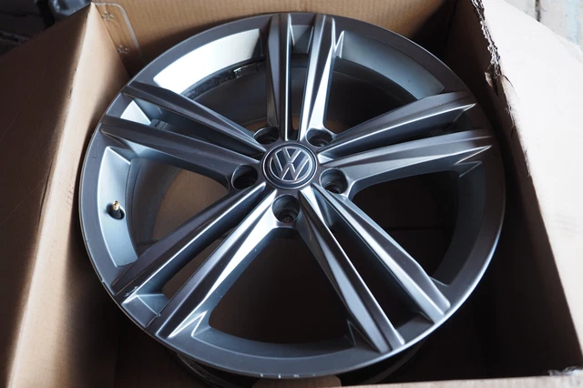 VOLKSWAGEN GOLF MK7 MK7.5 Genuine Golf Rline Alloy wheel $350.00 ...