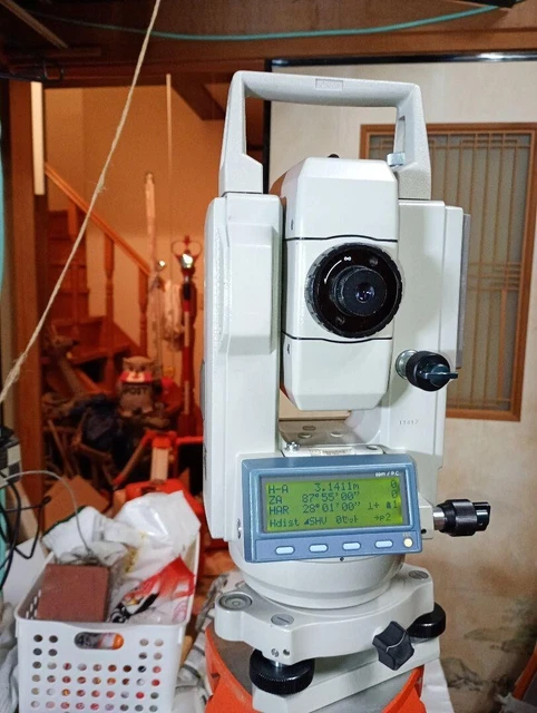 SOKKIA SET5ES TOTAL Station Surveying Equipment with Case, Battery etc ...