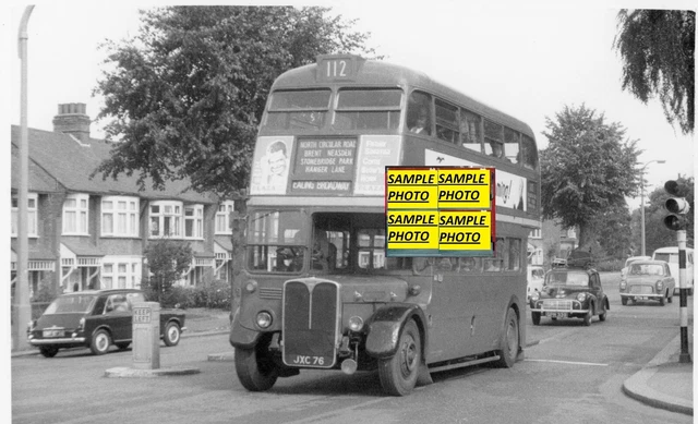 LONDON TRANSPORT B&W Bus Photograph-RT 713 Routes 112 £1.00 - PicClick UK