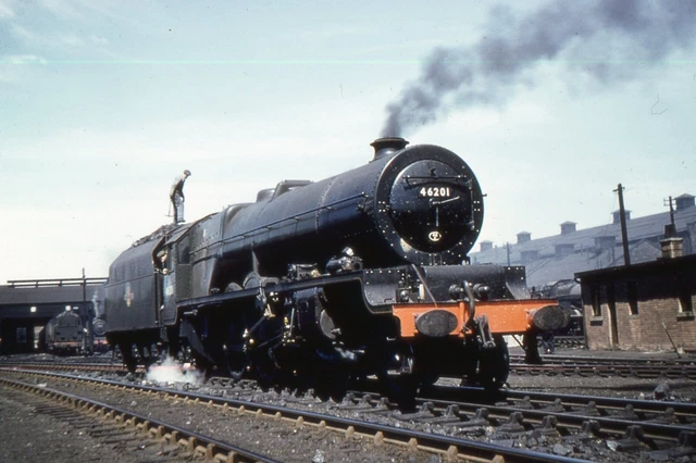 35MM RAILWAY SLIDE: COLOUR-RAIL : SC 36: CLASS 8P: 46201 PRINCESS ...