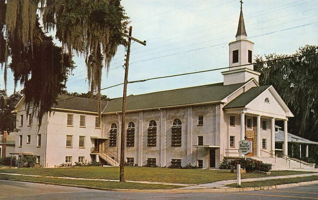 FL - 1960’S Florida First Baptist Church at Crescent City, FLA - Putnam ...