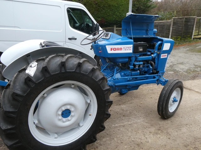 FORD 3000 TRACTOR £5,086.72 - PicClick UK