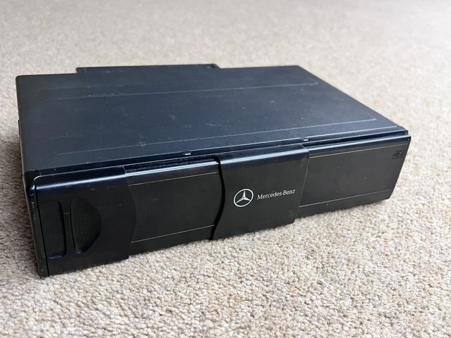 MERCEDES-BENZ S CLASS W220 W215 6 DISCS CD CHANGER A2208274642 £45.00 ...