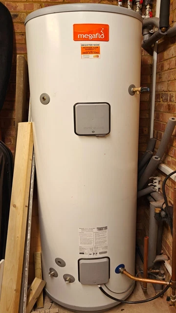 MEGAFLO ECO 300I Indirect Unvented Hot Water Cylinder 300L £414.68 ...