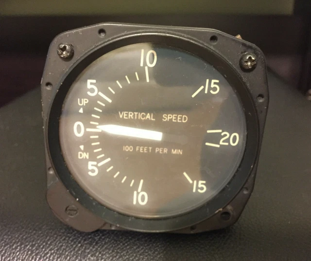 CESSNA VERTICAL SPEED Indicator Pn C661080-0101 (Used, As Removed) EUR ...
