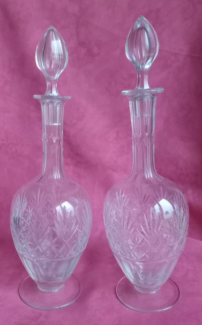 SUPERBE ANCIENNE PAIRE de carafe à décanter en cristal taillé à la roue ...