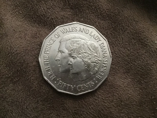 1981 50 CENT Coin The Prince of Wales and Lady Diana Spencer uncentered ...