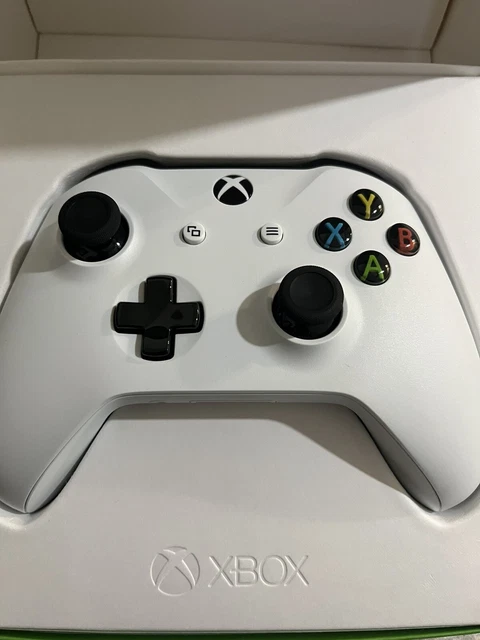 MICROSOFT XBOX ONE Wireless Controller Model 1708 White $40.00 ...