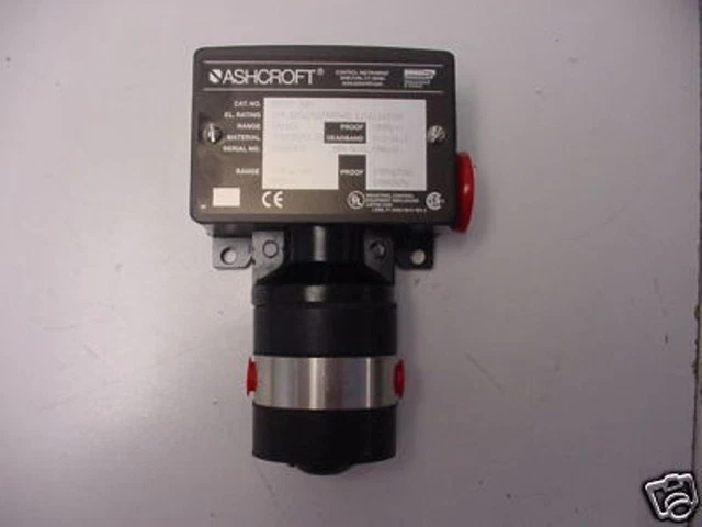 ASHCROFT DIFFERENTIAL SWITCH Cat# D424S Xud Ser#F6002472 EUR 99,55 ...