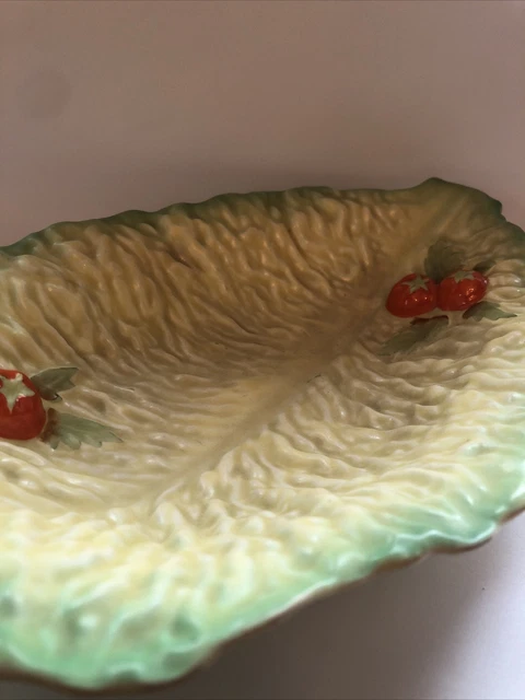 VINTAGE CROWN DEVON Yellow / Green Lettuce Leaf Salad Vegetable Dish 29 ...