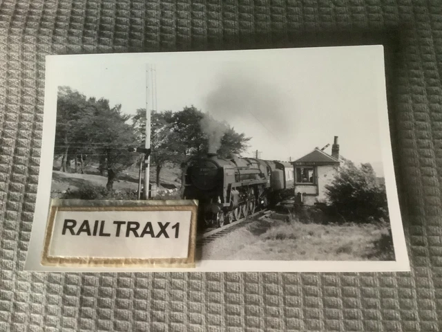 RAILWAY STEAM PHOTOGRAPH - 72001 (NAMED) Nr. SCOUT GREEN SIGNAL BOX - 1 ...