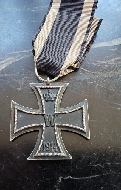 WW1 GERMAN IRON Cross 2nd Class, Maker Marked IW, original excellent ...