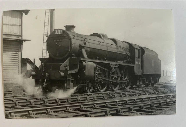 BR RAILWAY LOCOMOTIVE Photograph- 44944 Cleethorpes Station - F3112 £3. ...