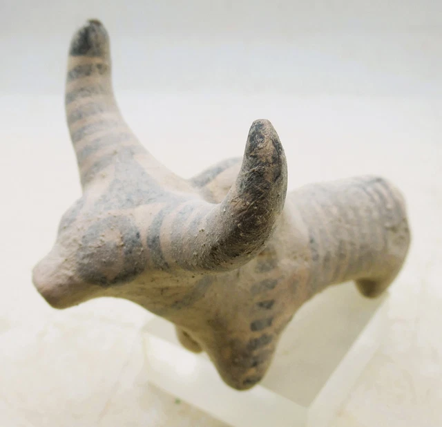 A153 ANCIENT INDUS Valley Terracotta Harappan Bull Figurine. Circa 2200 ...