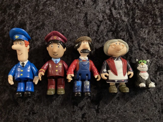 POSTMAN PAT FIGURE Bundle x 5 Ajay Mrs Goggins Ted Glen Jess Moveable ...