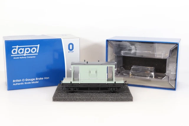 DAPOL 7F-000-007 O Gauge BR 20T Brake Van, Unnumbered Grey £31.00 ...