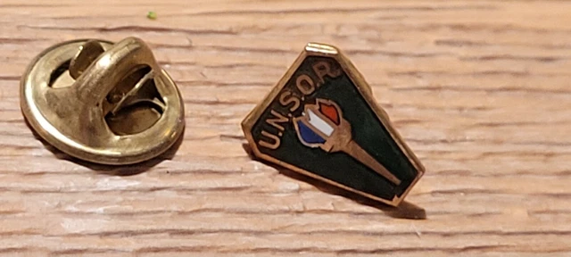PINS INSIGNE UNSOR Union Nationale des Sous Officiers de Réserve émail ...