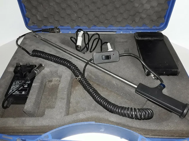 BORROWSCOPE/ENDOSCOPE, HENKE-SASS, WOLF. Endolux optik ( cavity wall ...