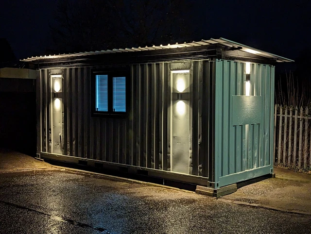 CONVERTED SHIPPING CONTAINER 20ft Portable Office Cabin Room - Newly ...