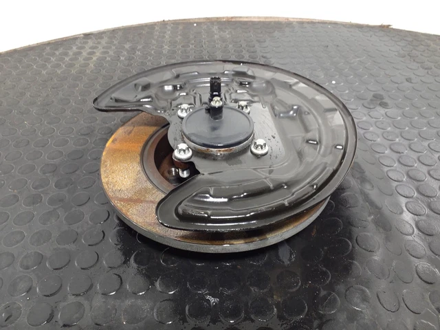 MERCEDES A CLASS Wheel Hub Stub Axle O/S 2018-2023 1.3L Petrol Rear RH ...