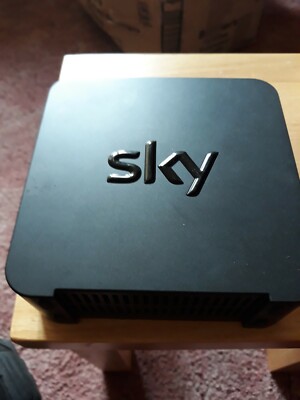 SKY HUB SR102 Wireless Broadband Router Black £3.99 - PicClick UK