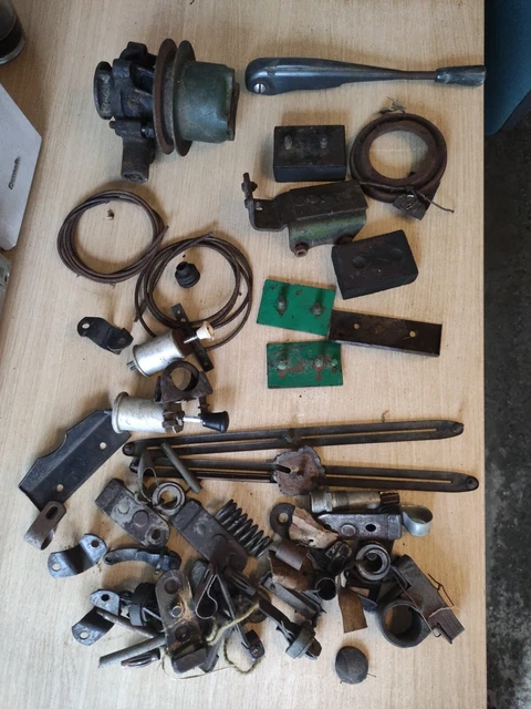 AUSTIN A40 SOMERSET parts £72.00 - PicClick UK