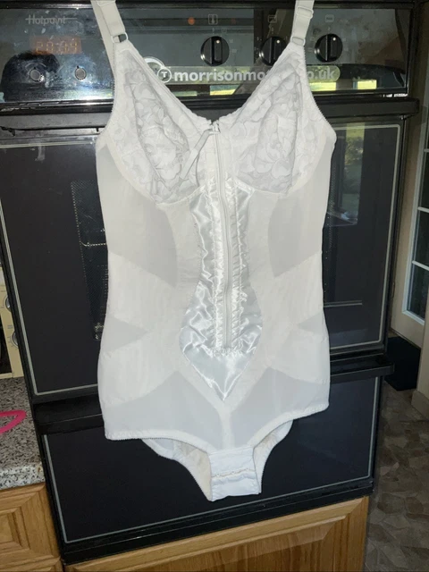 LADIES FIRM CONTROL , Full Body Girdle.VARIATIONS. 38B. White. £8.10 ...