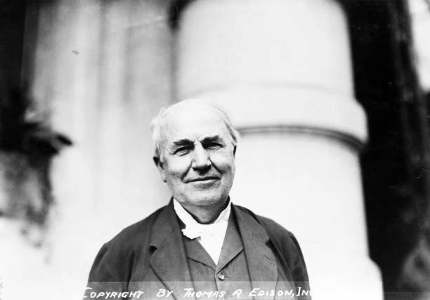 INVENTOR THOMAS EDISON Poses For A Portrait 1912 OLD PHOTO £5.51 ...
