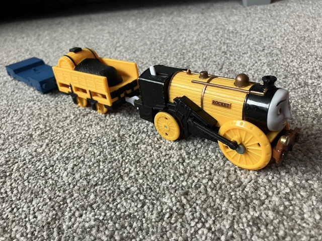 STEPHEN THE ROCKET Tomy Trackmaster Thomas & Friends Motorised Battery ...