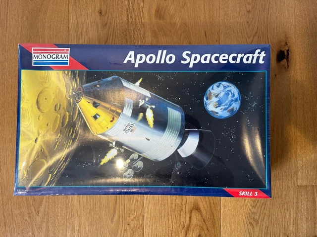 REVELL MONOGRAM NASA Apollo Spacecraft 1:32 Model Kit Sealed Limited ...