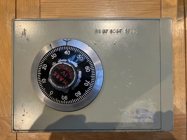VINTAGE SAFE WITH Chubb Manifoil Mark IV lock, approx size 16x22.5x11cm ...