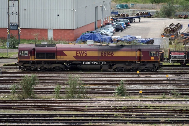 B528 35MM SLIDE EWS Class 66 66146 @ Toton (CW) £3.34 - PicClick UK