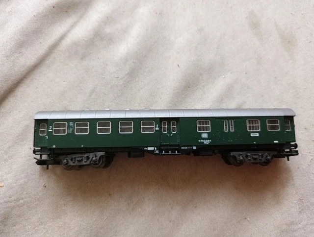 A GERMAN DB 2nd Class Coach In N Gauge By Fleischmann Unboxed Has ...